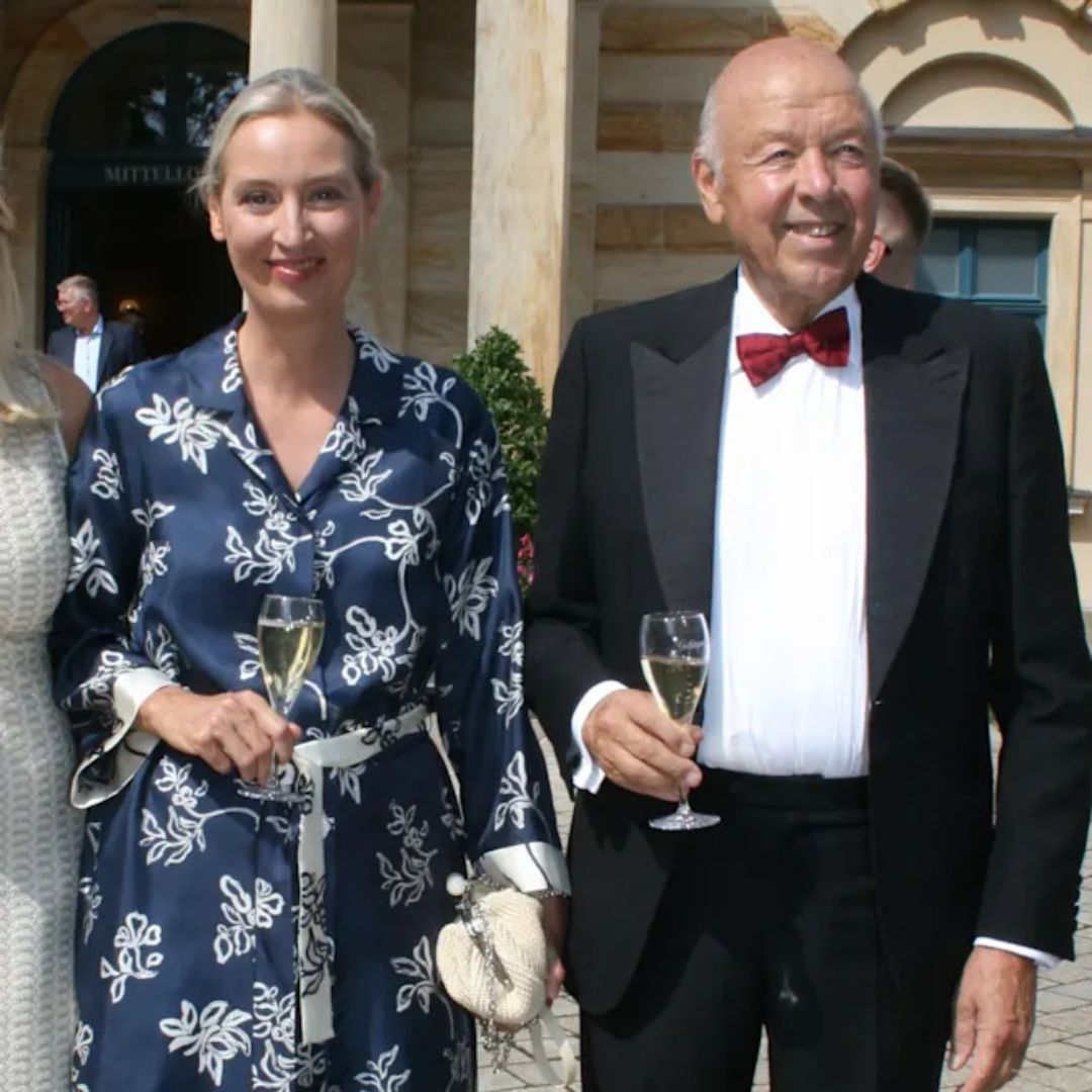 Zum Walküren-Ritt in Bayreuth: AfD-Weidel und ihr Milch-Milliardär Theo ...